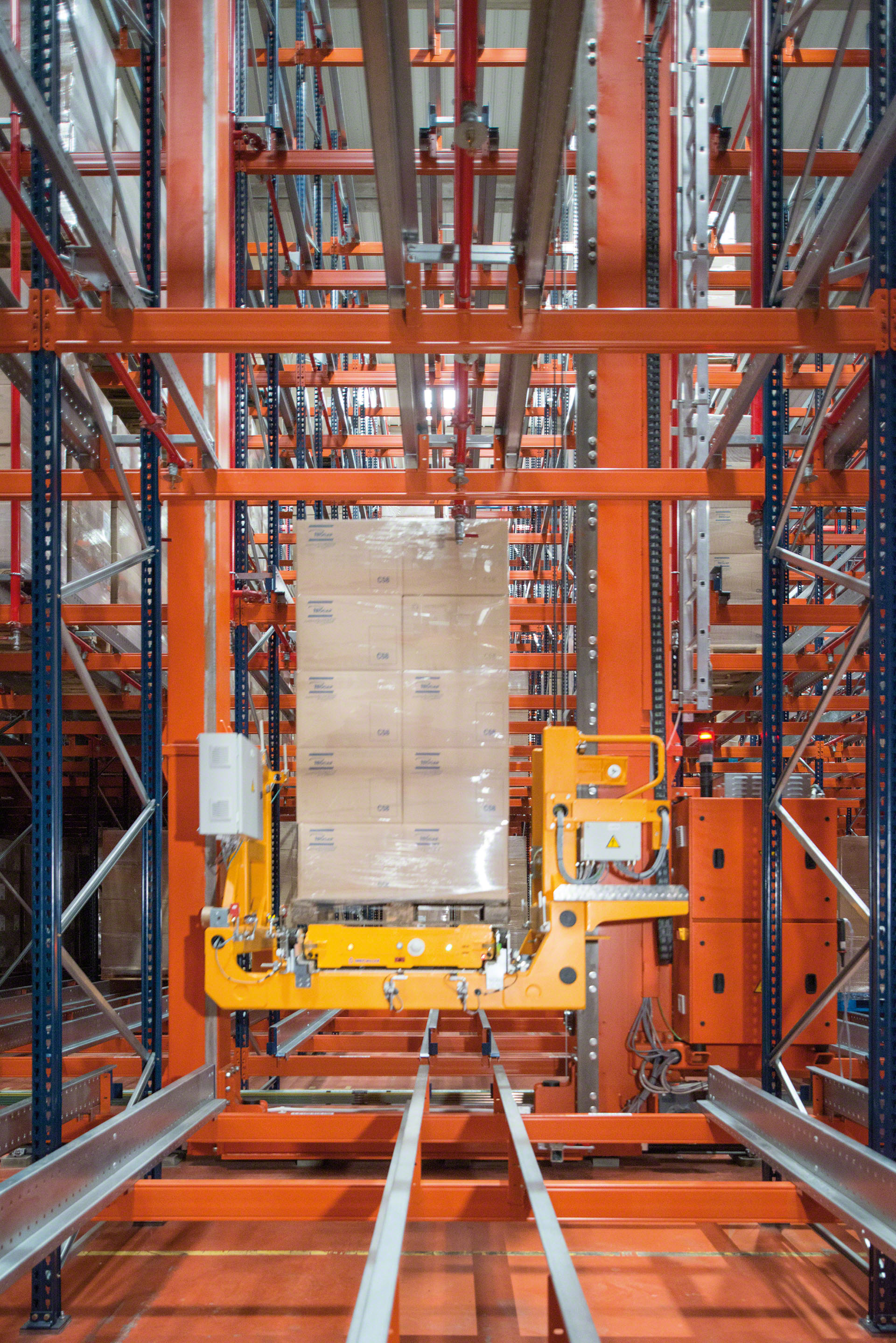 Automated Pallet Shuttle - Mecalux.com.au