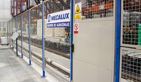Modular safety enclosures | Other systems | www.mecalux.com.au